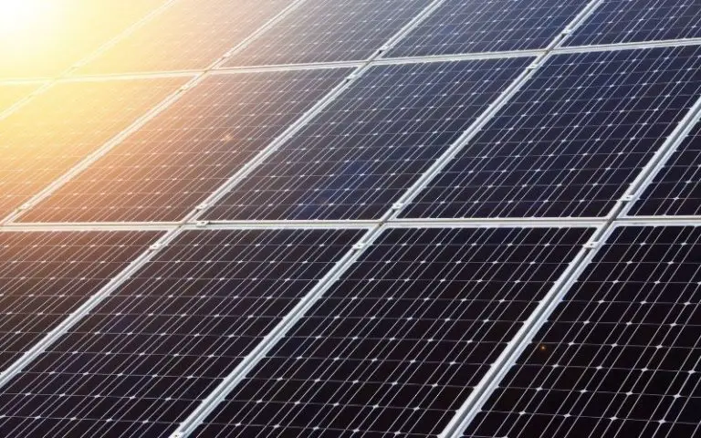 The Difference Between Solar Cell and Solar Panel
